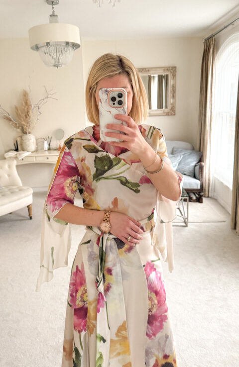 Kevan Jon Como Champagne Floral